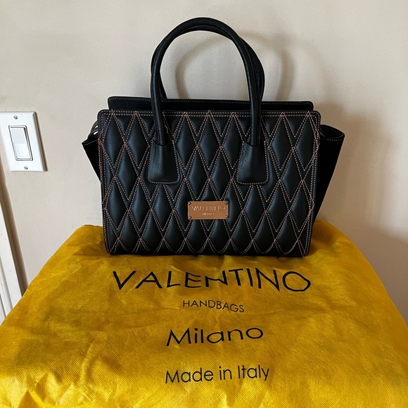 Valentino By Mario Valentino | Bags | Valentino By Mario Valentino Tote ...